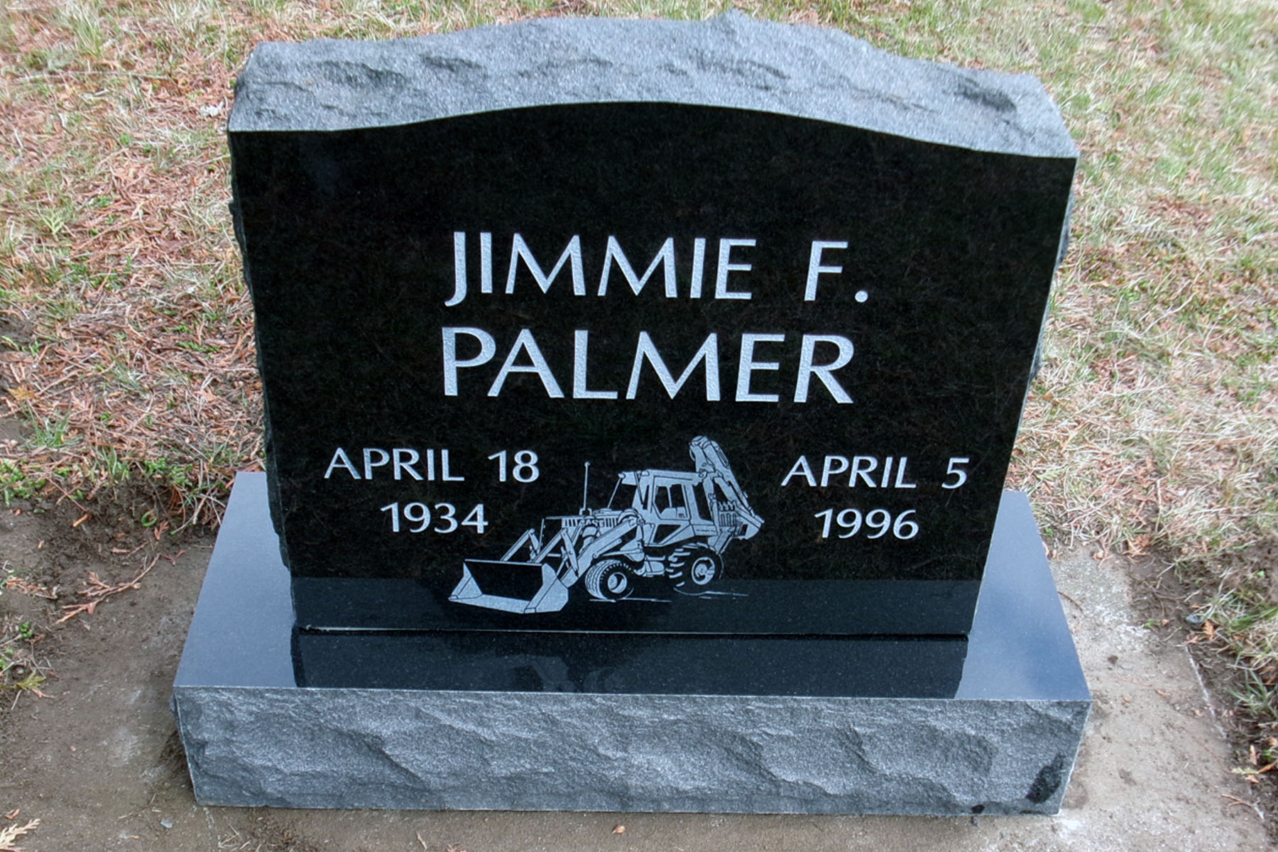 Delphos Granite Works - Standard Granite Monuments