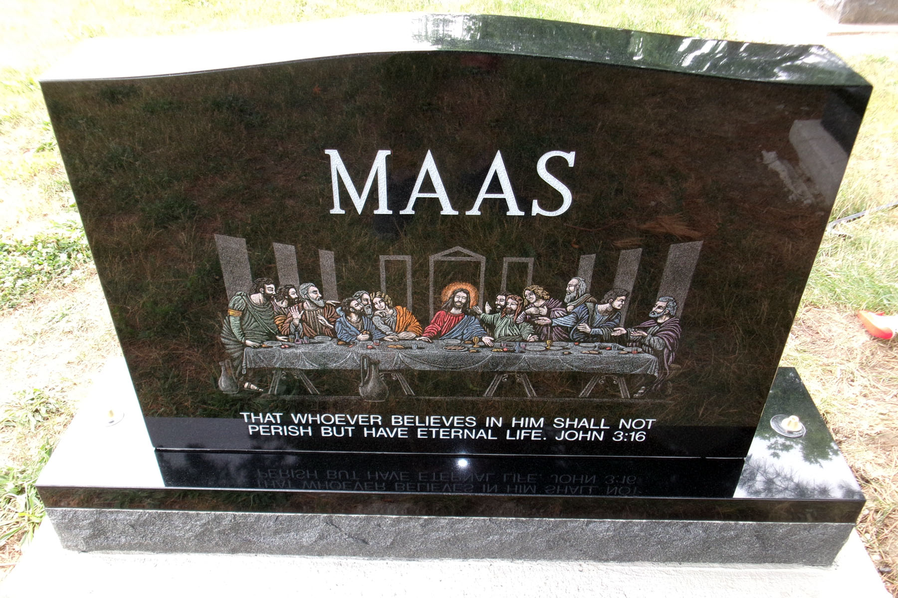 Delphos Granite Works - Diamond Etching