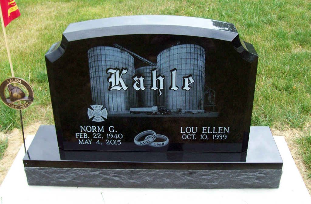 Delphos Granite Works - Custom Granite Monuments