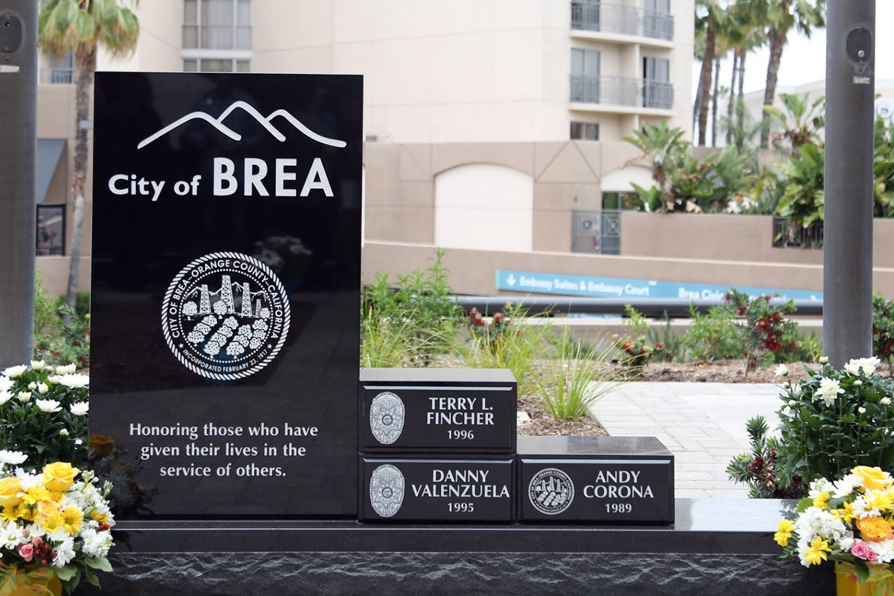 Delphos Granite Works - Civic Monuments